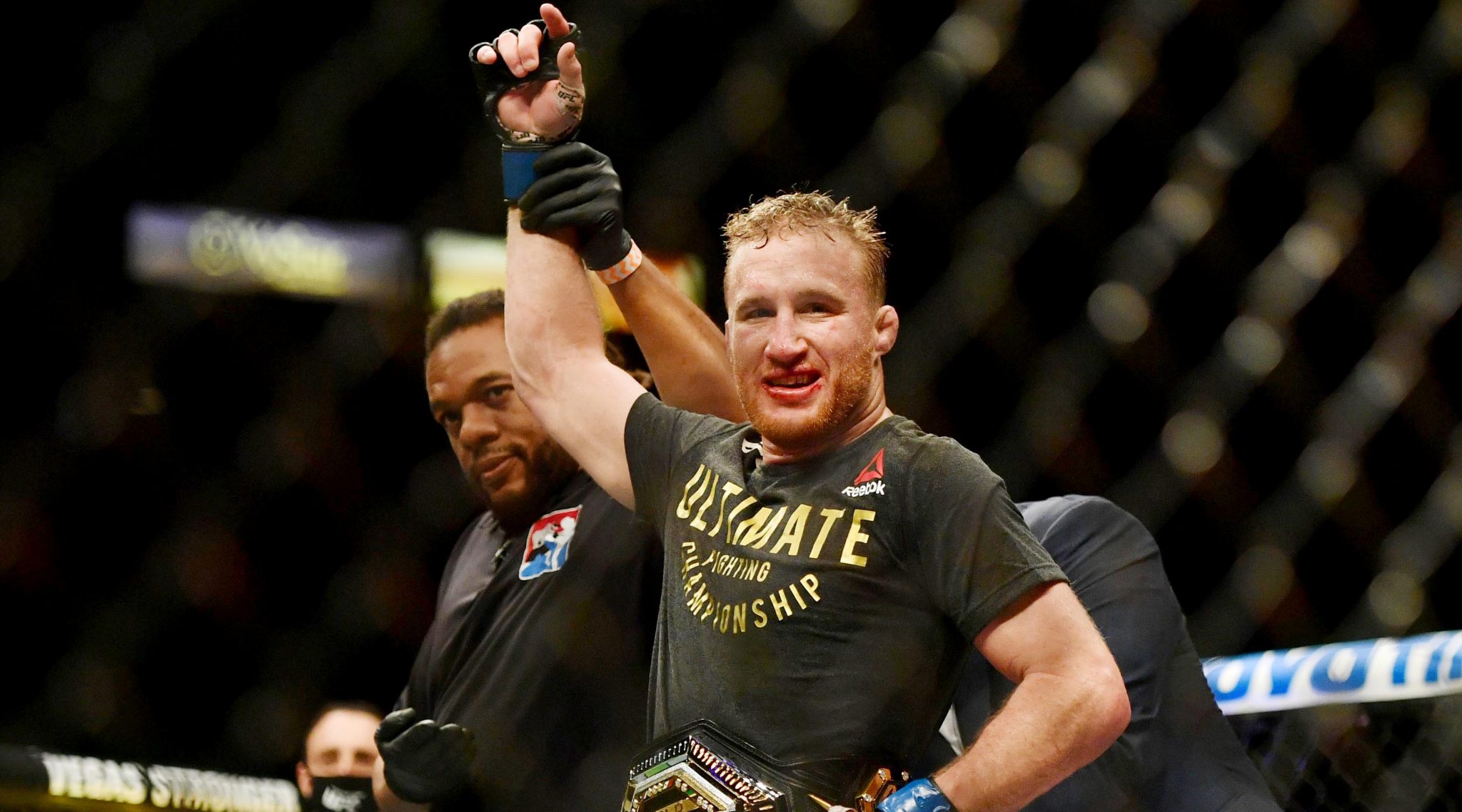 UFC | Lutas retornam mesmo com lutador diagnosticado com Coronavírus ...